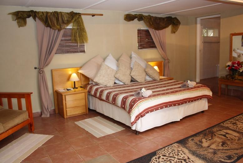 self-catering chalets & B&B | Jock Sabie Lodge | Sabie, Mpumalanga ...