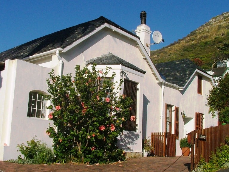 Pentrich On The Bay – St James, Cape Town | Travel SA